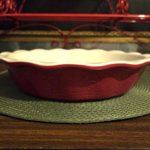 Good Cook | Kitchen | Good Cook Red Stoneware Pie Plate 9 | Poshmark